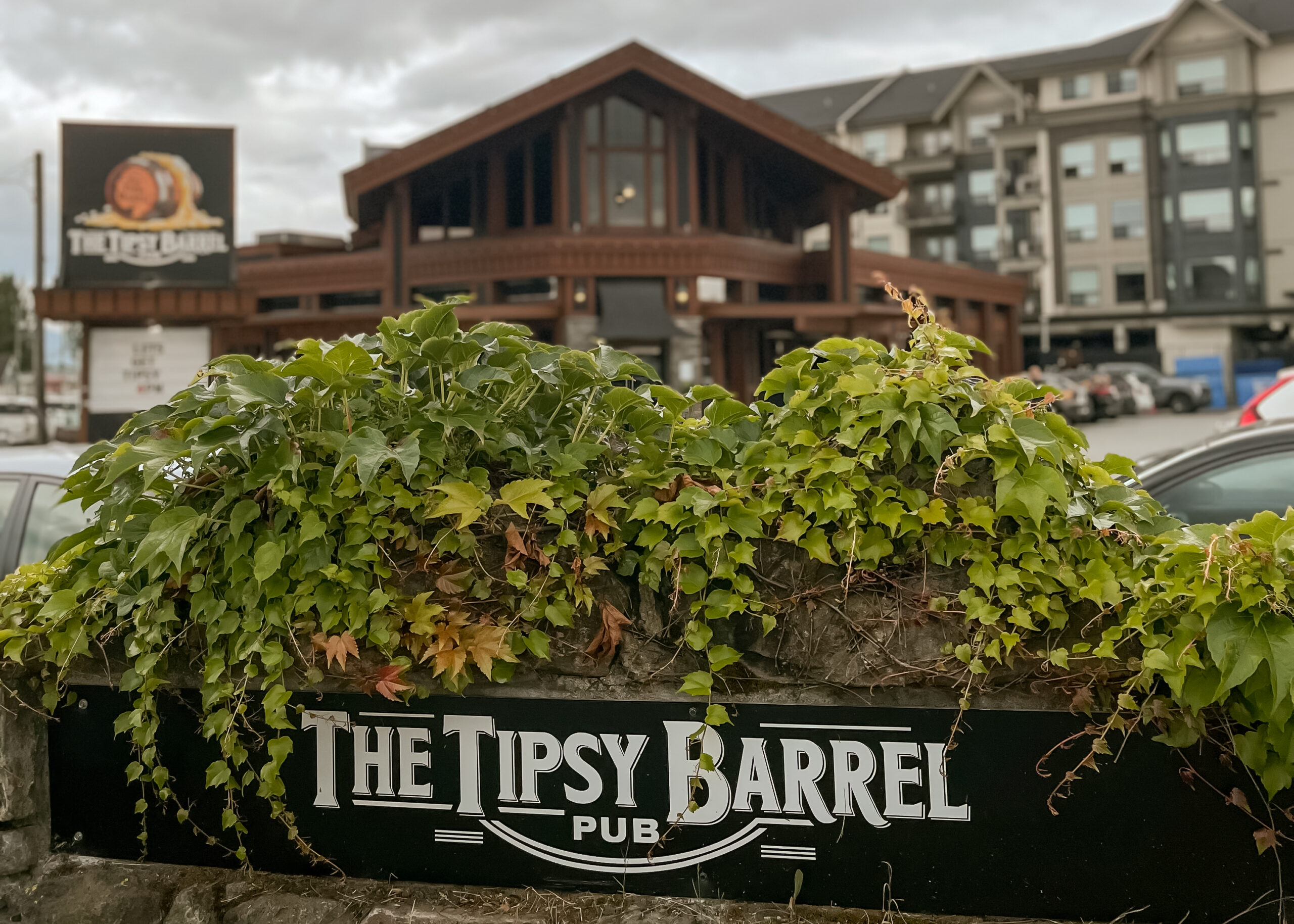 Spooky Screens & Autumn Scenes – An Abbywood Itinerary - Tourism Abbotsford